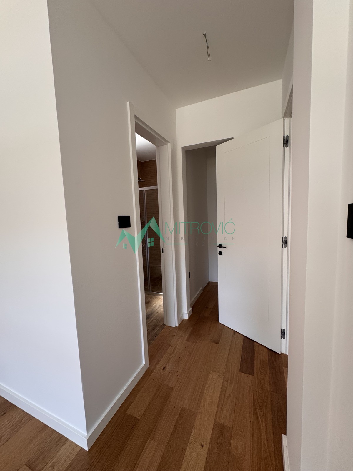 TELEP NOVI SAD 122.00 m2 - 1002547